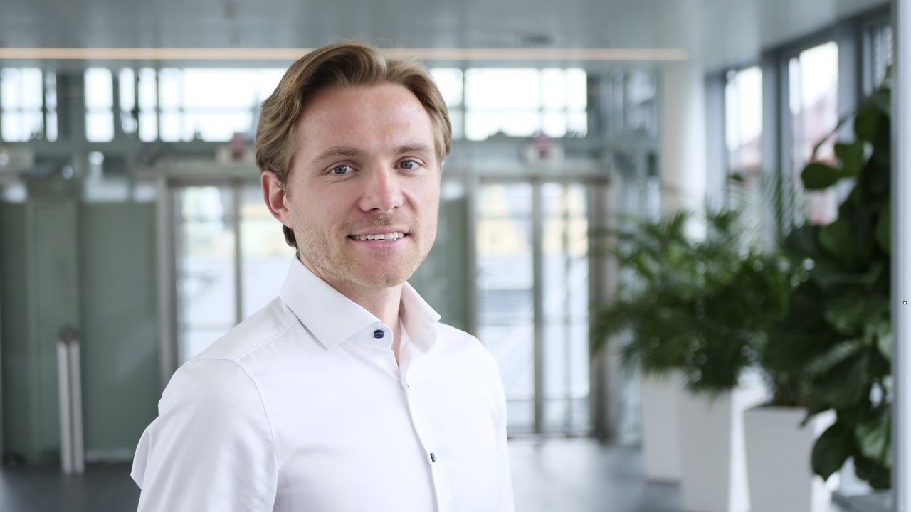 Štěpán Hájek: Trhy nevyhlížejí pro příští měsíce zásadní problémy | Stream